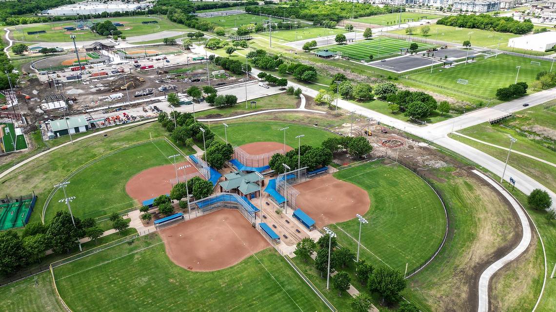 How Public-Private Partnerships Are Transforming Community Sports ...